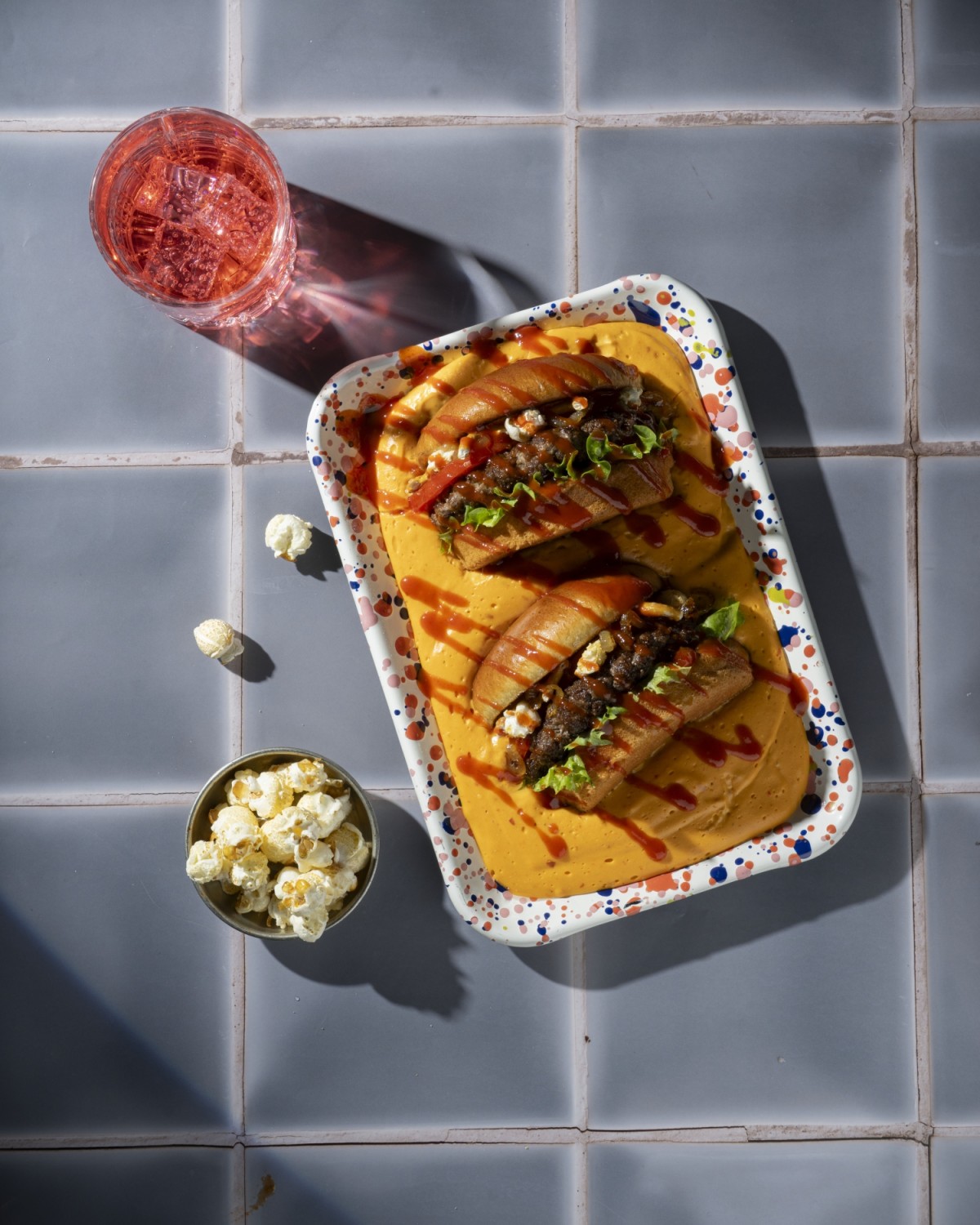 Cheese Pool Burger – Salomon Foodworld