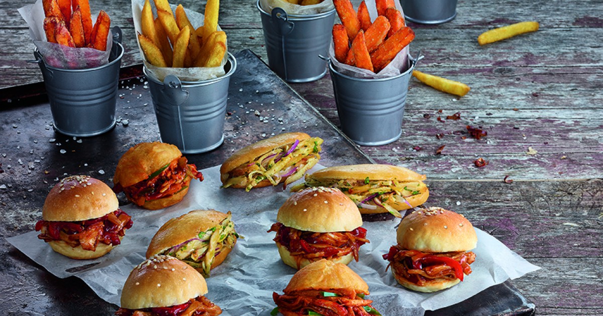 Pulled Chik'n® Sliders Buffet – Salomon Foodworld
